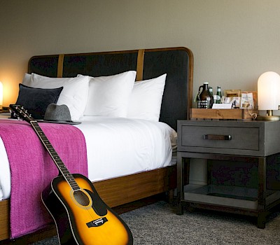 Rooms & Suites | Seattle Hotel With Water Views | Hotel Theodore